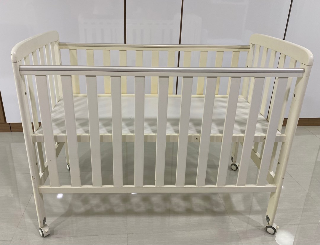 Palette Box Sweet Dreams Cot 7-in-1, Babies & Kids, Baby Nursery & Kids ...
