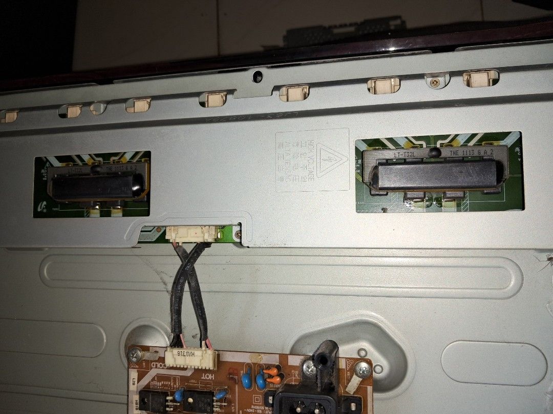 BACKLIGHT INVERTER, Elektronik, TV & Perlengkapan Hiburan di Carousell