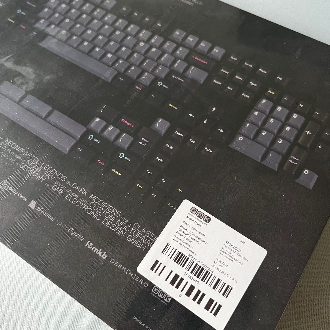 GMK Dracula V2.0 keycaps (main core), Computers & Tech, Parts ...