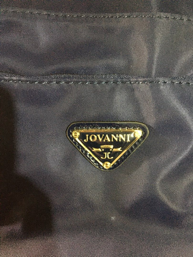 Brandnew Jovanni Shoulder Bag Medium w/ Freebies, Women's Fashion, Bags ...