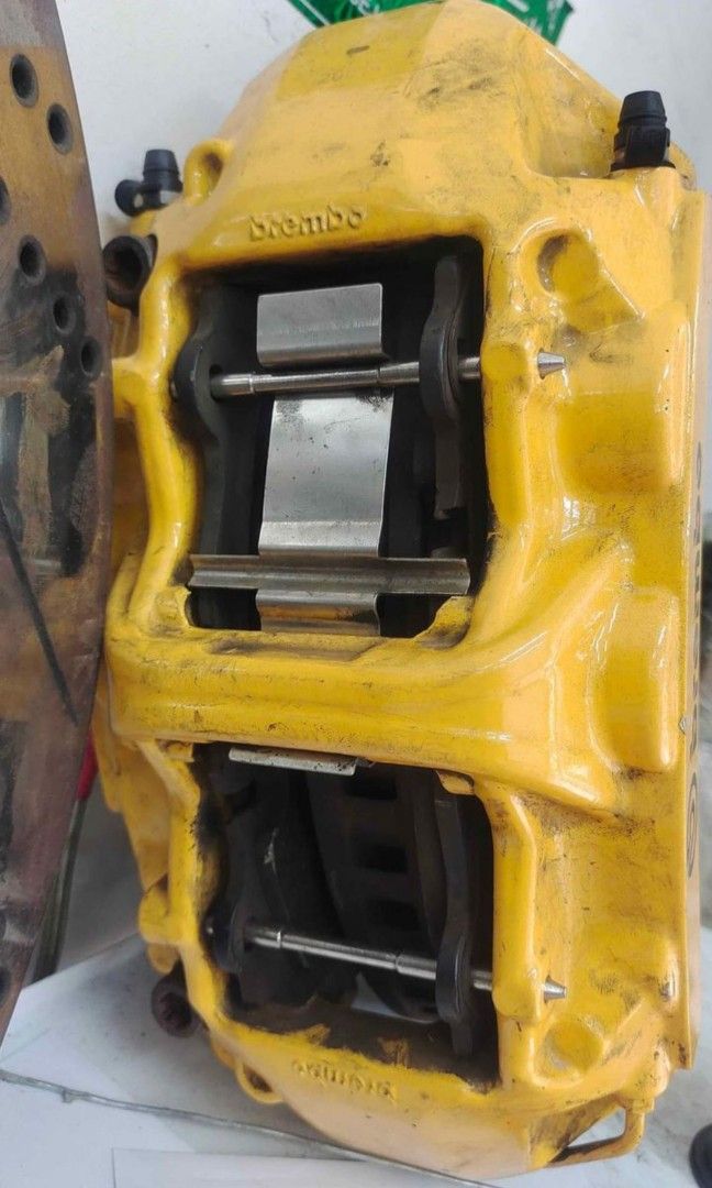 Brembo GT6 6 pot caliper/ low price selling, Car Accessories, Tyres ...
