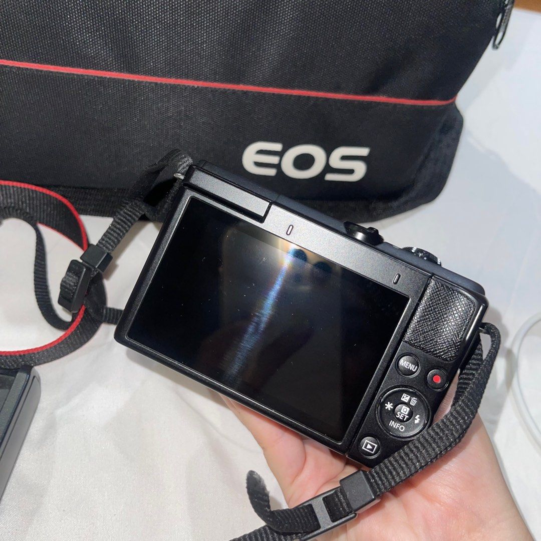Canon EOS M200 | Vlogging Camera, Photography, Cameras on Carousell