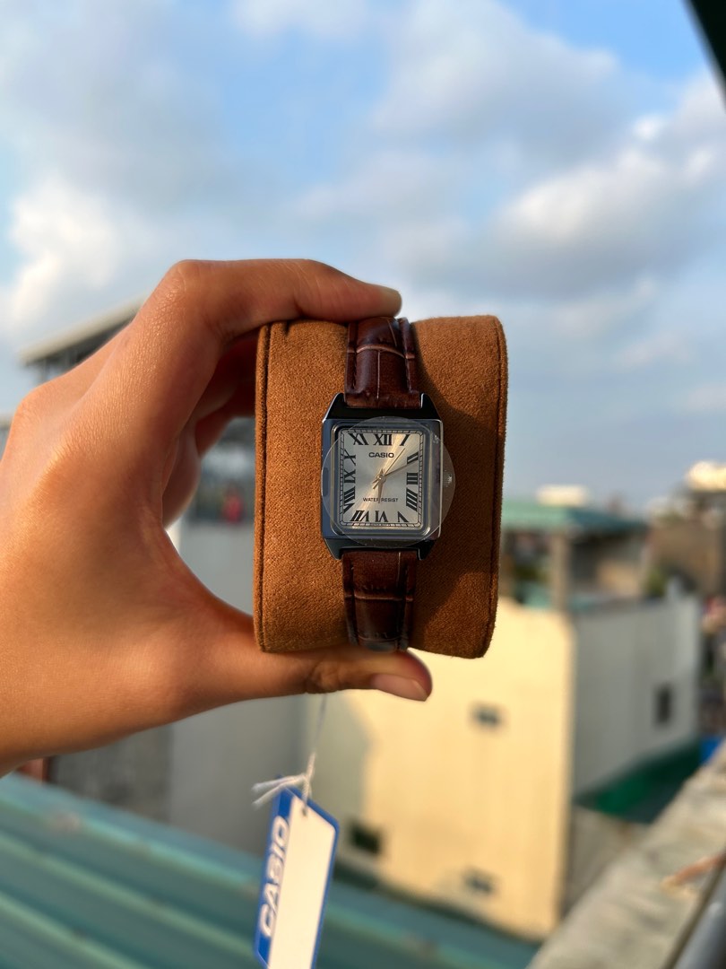 Casio Tank, Women's Fashion, Watches & Accessories, Watches on Carousell