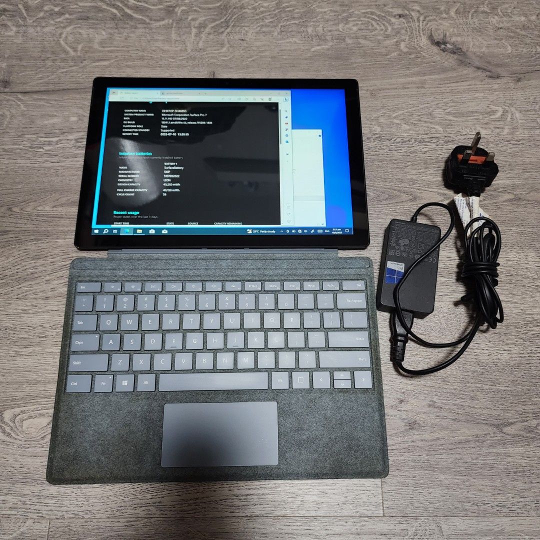 Clearing: Microsoft Surface Pro 7 Black 16gb ram (Excellent Battery ...
