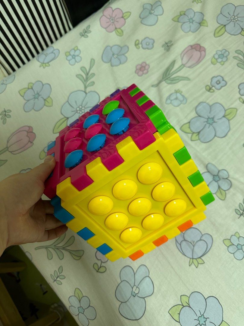 Color matching cube toy, Babies & Kids, Infant Playtime on Carousell