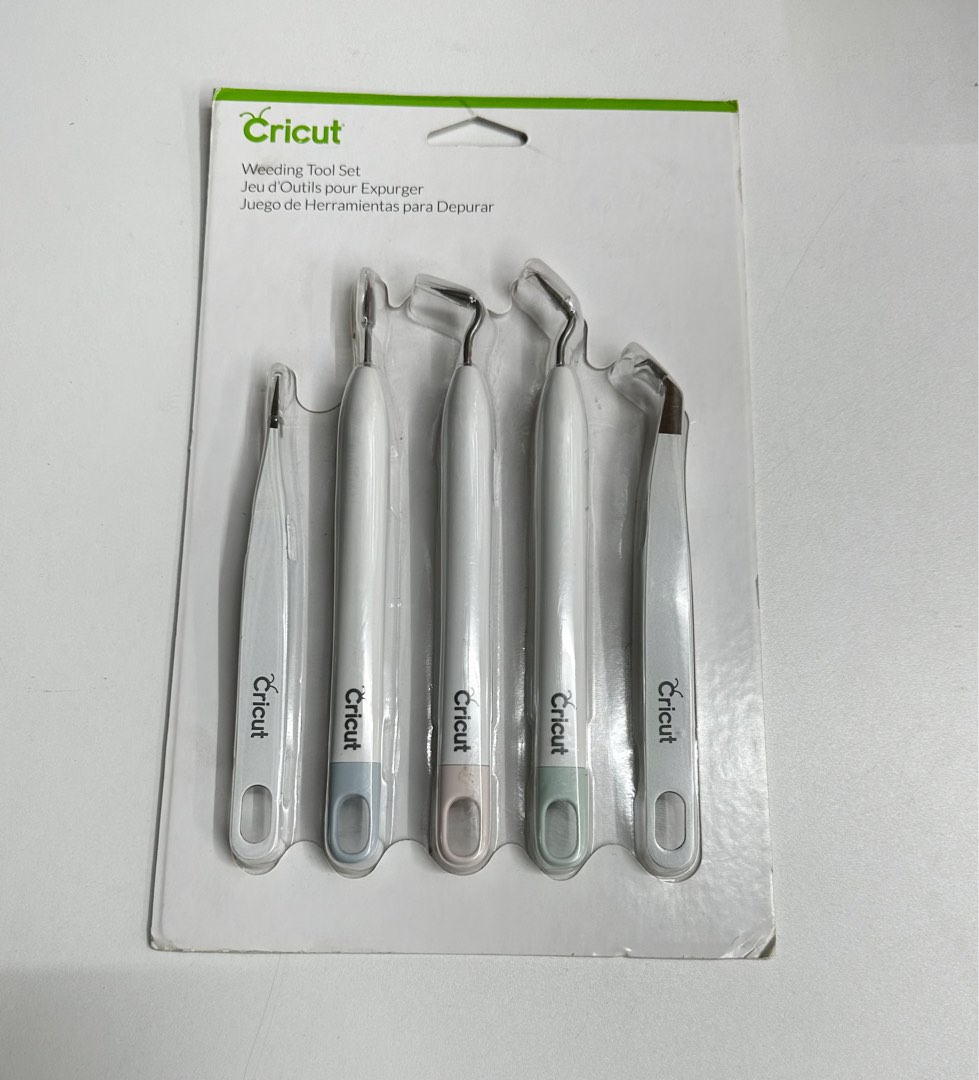 Cricut Weeding Tool Set on Carousell