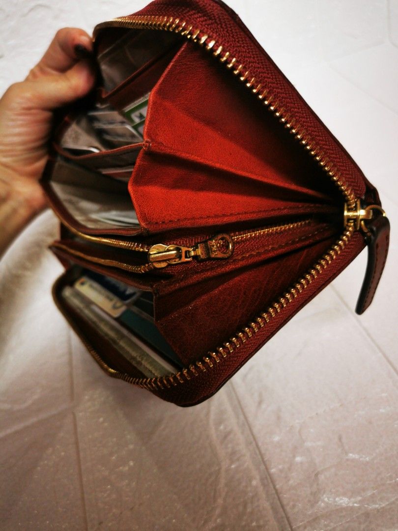 Dakota Banig Wallet on Carousell