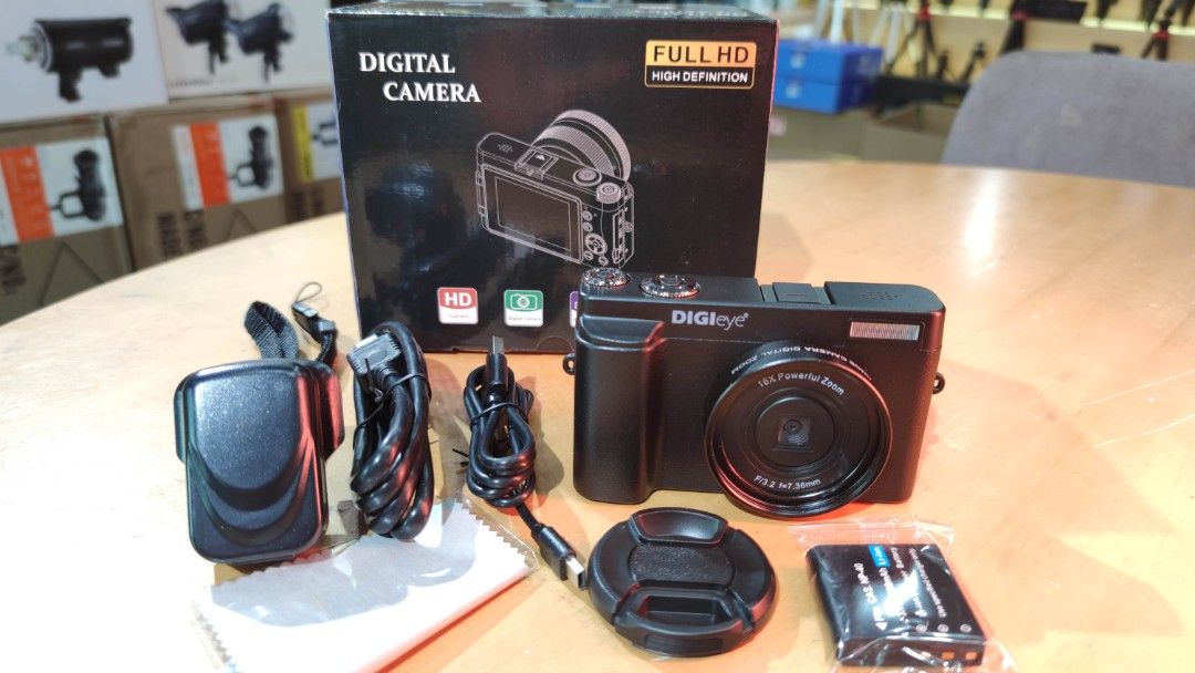 Digieye SNAP 10 CCD CAMERA, Photography, Cameras on Carousell