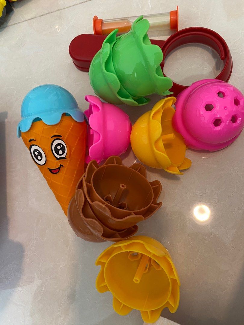 Domino, scoop stack and skoolzy, Hobbies & Toys, Toys & Games on Carousell