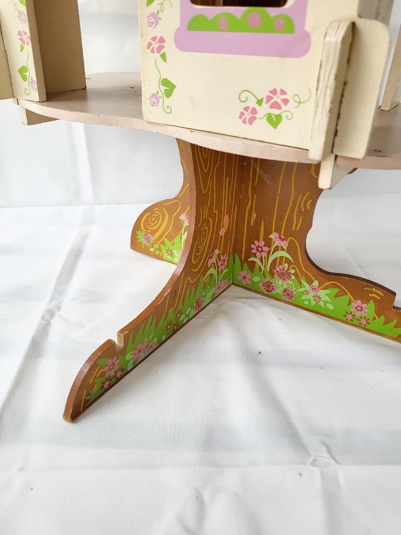 ELC Rosebud Village Tree House Playset Rumah Pohon Kayu, Toys ...