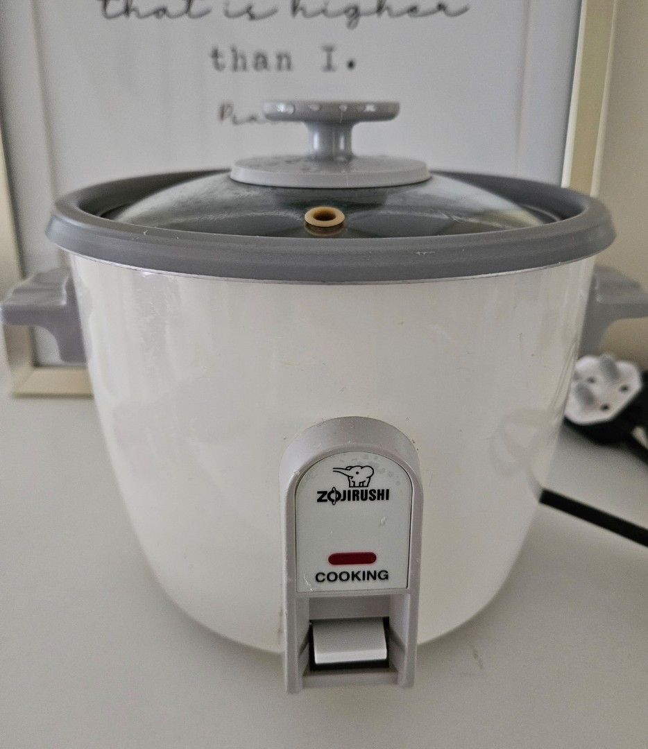 FREE - Rice Cooker, TV & Home Appliances, Kitchen Appliances, Cookers ...