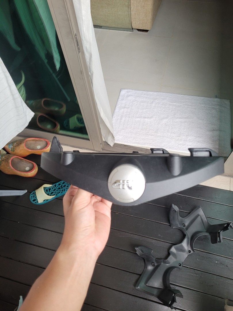 GIVI M5 Monokey Baseplate | Kappa base plate, Motorcycles, Motorcycle ...