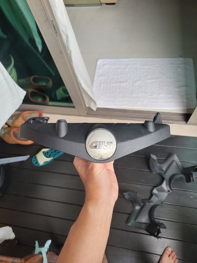 GIVI M5 Monokey Baseplate | Kappa base plate, Motorcycles, Motorcycle ...