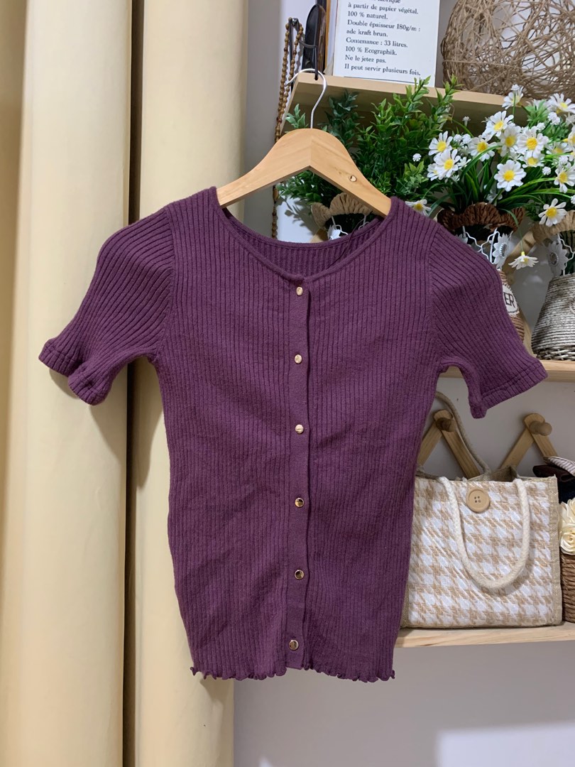GU by UNIQLO Knitted Button Down Top on Carousell