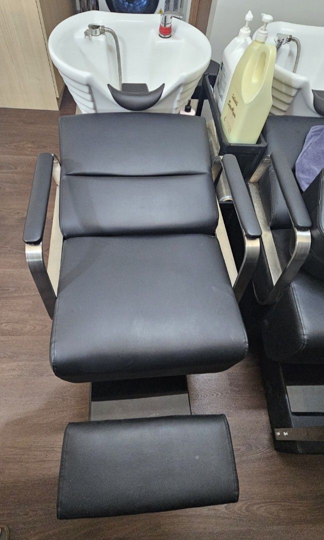 Hair Salon Wash Basin and Chair, Furniture & Home Living, Furniture ...