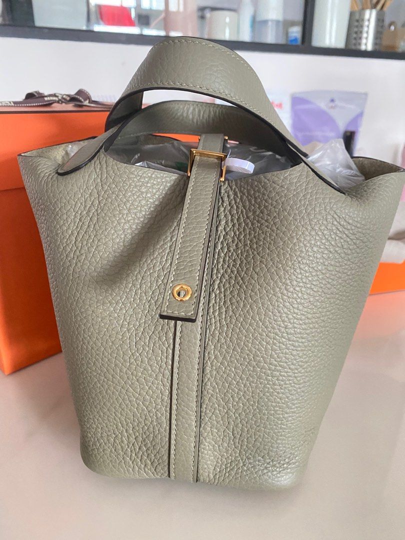 Hermes Picotin Lock 18 gold hardware, Luxury, Bags & Wallets on Carousell