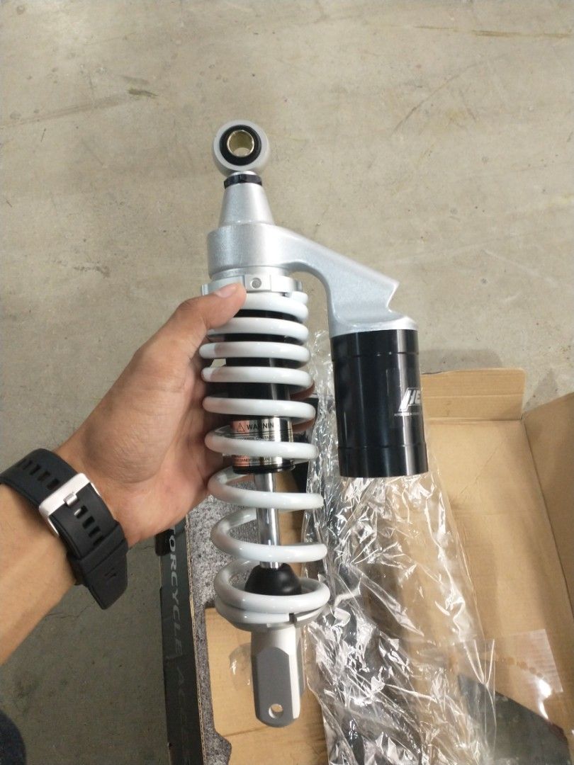 Hero Shock Absorber HE-011-300mm White, Motorbikes, Motorbike Parts ...