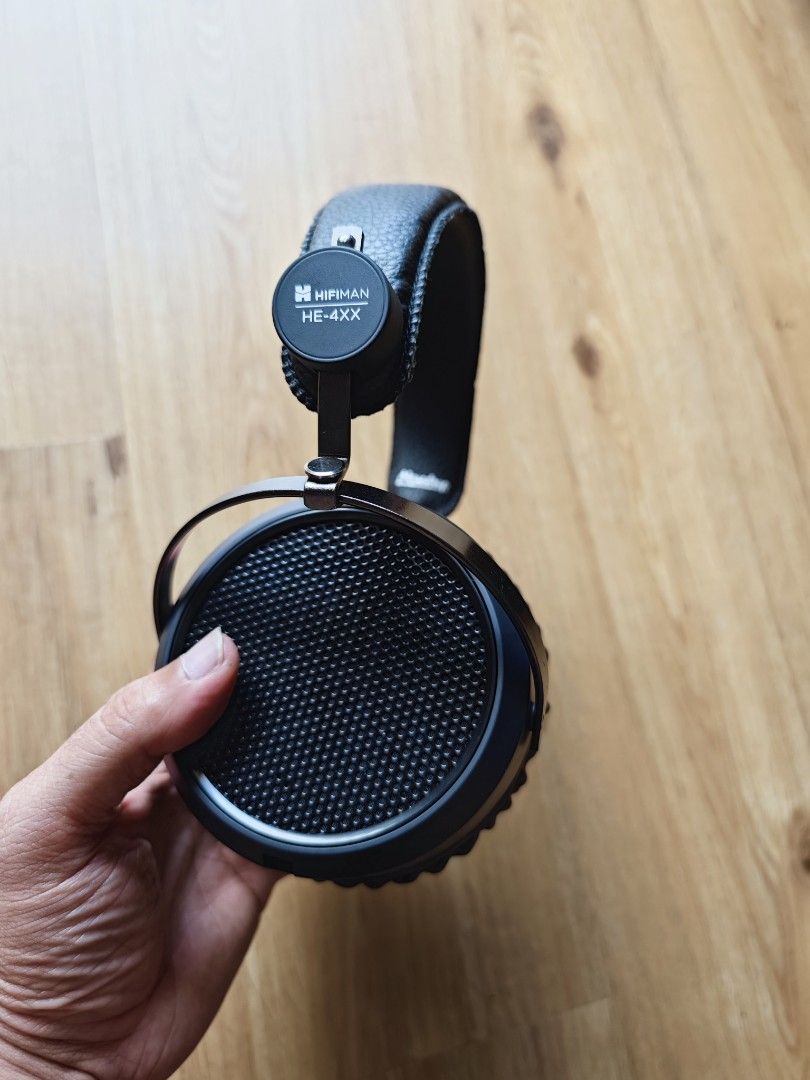 HIFIMAN HE 400 or 4XX planar magnetic audiophile headphones, worth S ...