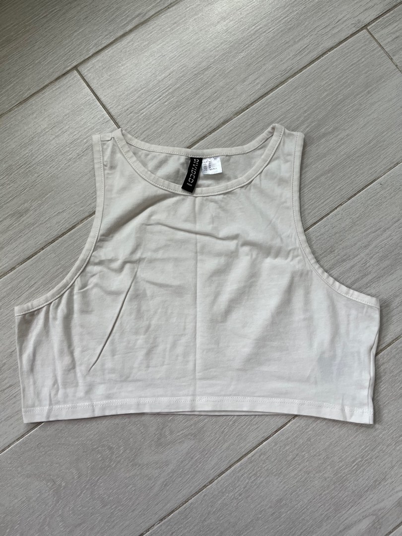 HnM White Crop Top, Women's Fashion, Tops, Shirts on Carousell