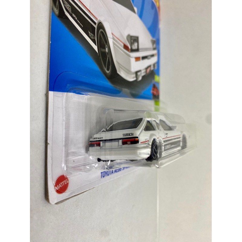 Hot Wheels TOYOTA AE86 SPRINTER TRUENO Matte White Hatchbacks Racing Sports 64 Diecast Car [7cm ...