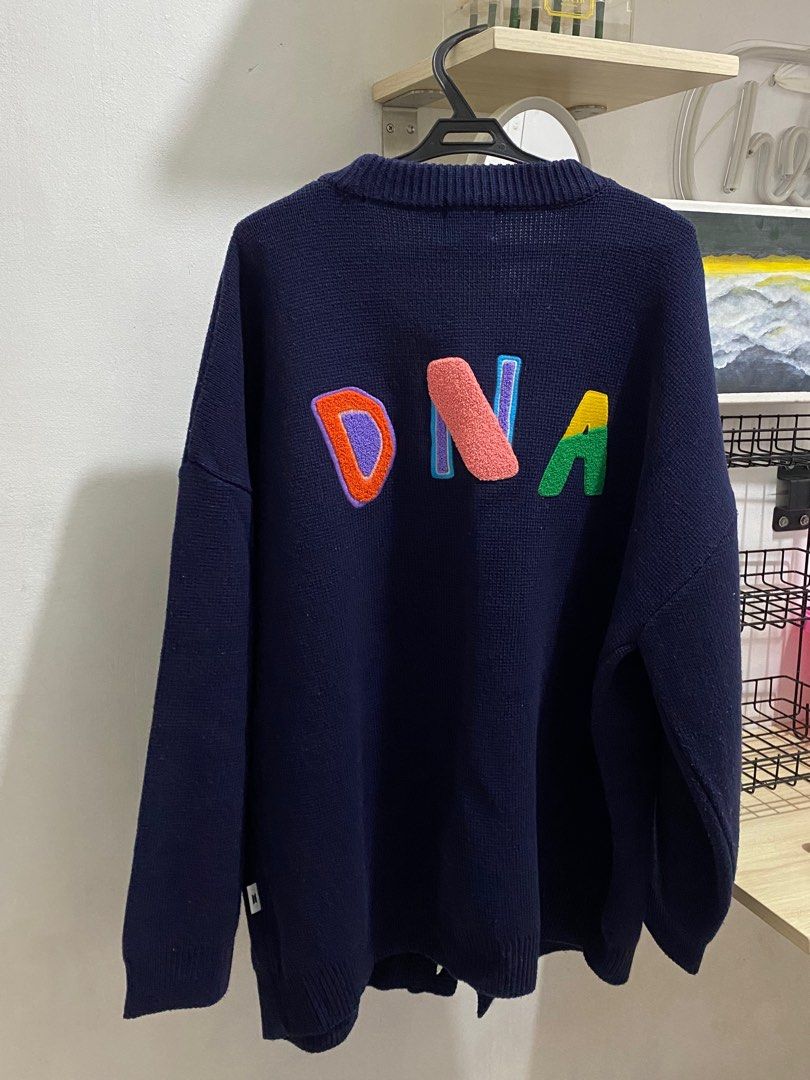 House of BTS DNA Cardigan, Hobbies & Toys, Memorabilia & Collectibles ...