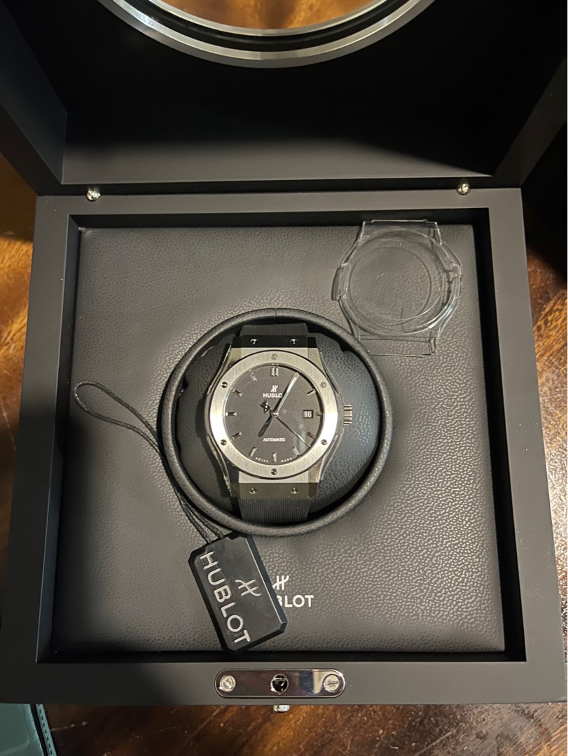 Hublot Classic Fusion Titanium 42mm (101% Authentic), Luxury, Watches ...