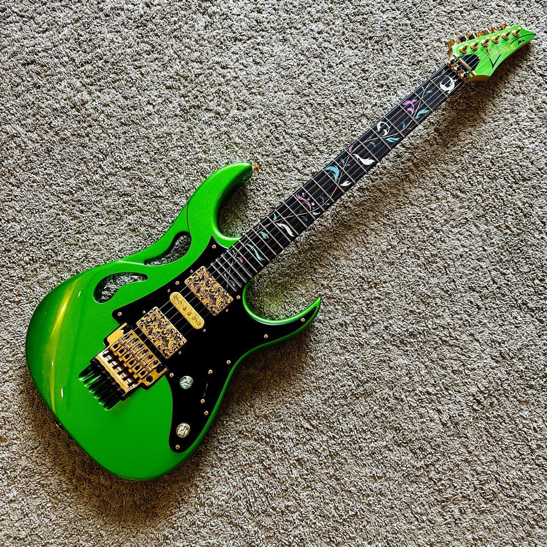 Ibanez Pia, Hobbies & Toys, Music & Media, Musical Instruments on Carousell