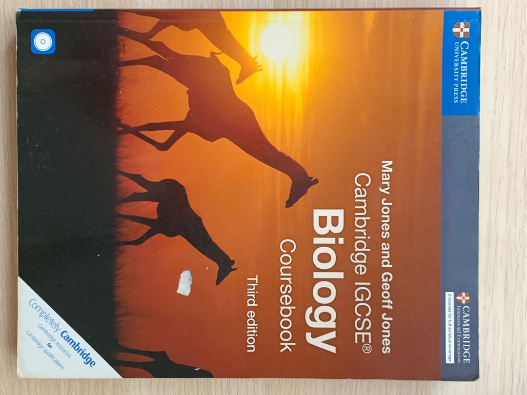 IGCSE biology course book (never used,no writing inside), 興趣及遊戲, 書本 ...
