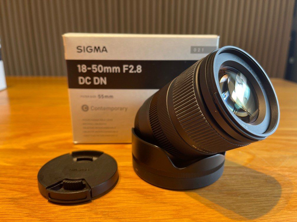 (In Warranty) Sigma 18-50mm f2.8 Sony E-Mount APSC, Photography, Lens & Kits on Carousell