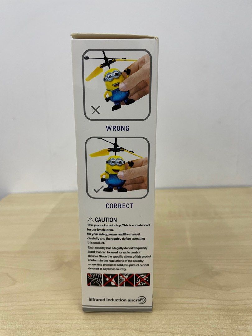 Minions Flying Aircraft, Hobbies & Toys, Toys & Games on Carousell