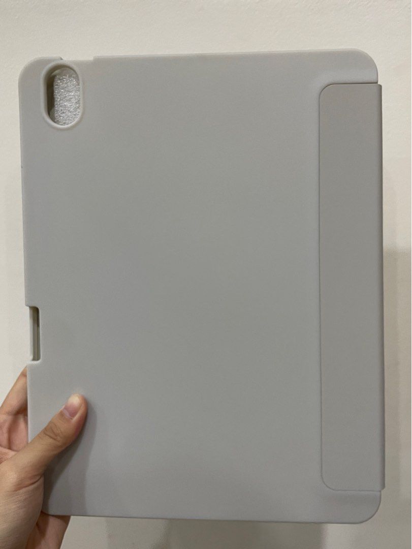 iPad 4th/5th Gen Grey Casing with apple pencil slot, Mobile Phones ...