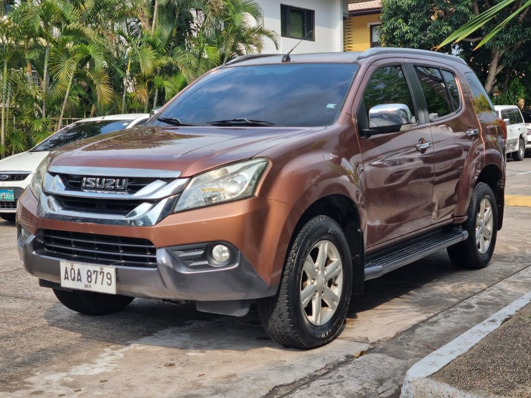 ISUZU MUX 2.5 LSA 4X2 DIESEL AT Auto on Carousell
