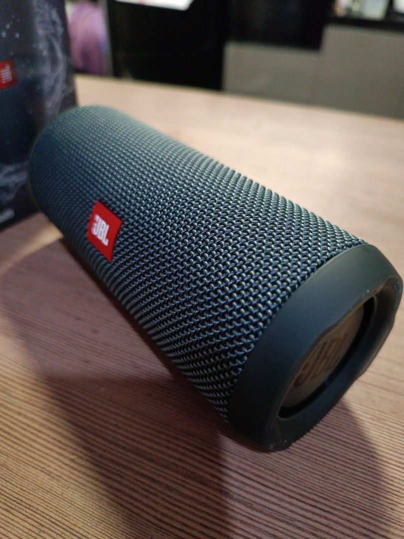 JBL Essential, Audio, Soundbars, Speakers & Amplifiers on Carousell