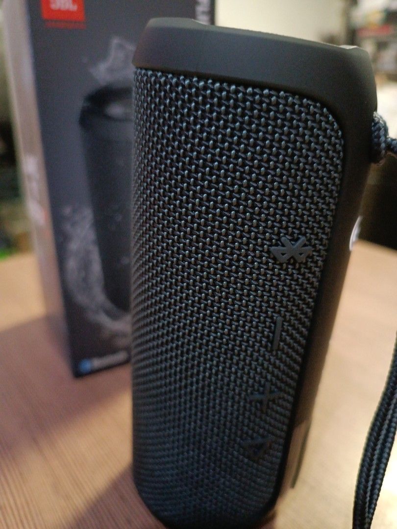 JBL Essential, Audio, Soundbars, Speakers & Amplifiers on Carousell