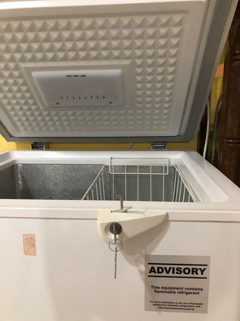 Kadeka KCF-108X Chest Freezer 108L, TV & Home Appliances, Kitchen ...