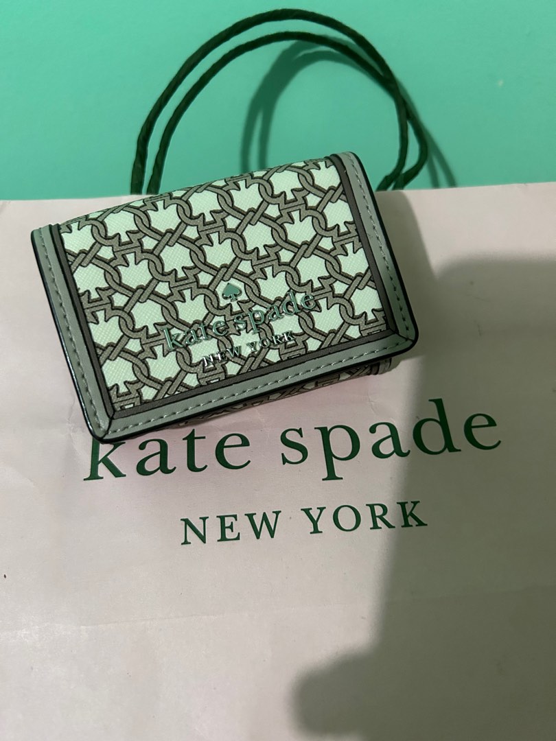 Katespade trifold wallet, Luxury, Bags & Wallets on Carousell