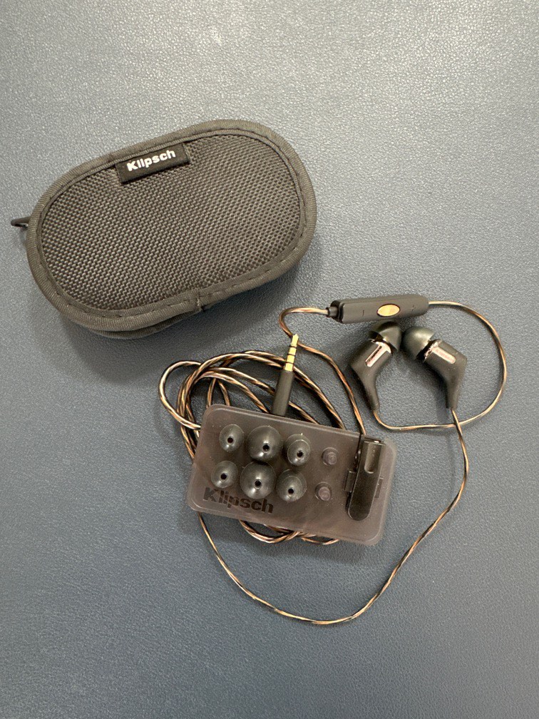 Klipsch R6i Limited Edition Version Earphones, Audio, Earphones on ...