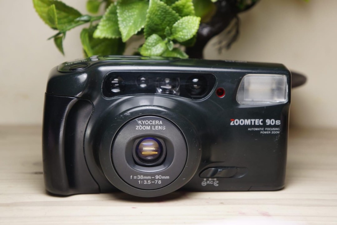 Kyocera Zoomtec 90s Film Camera on Carousell