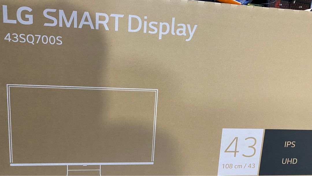 LG 43 inch UHD smart monitor 43sq700s-w, Computers & Tech, Parts ...