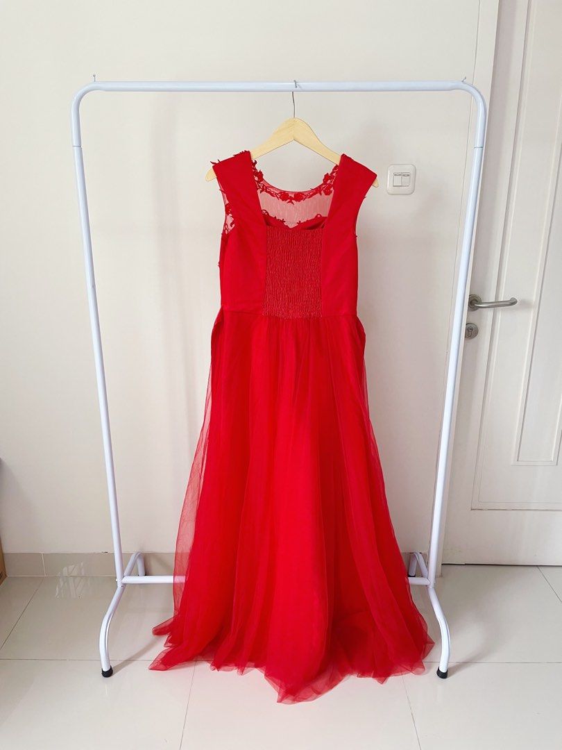 Longdress/gaun pesta warna merah, Fesyen Wanita, Pakaian Wanita, Gaun ...