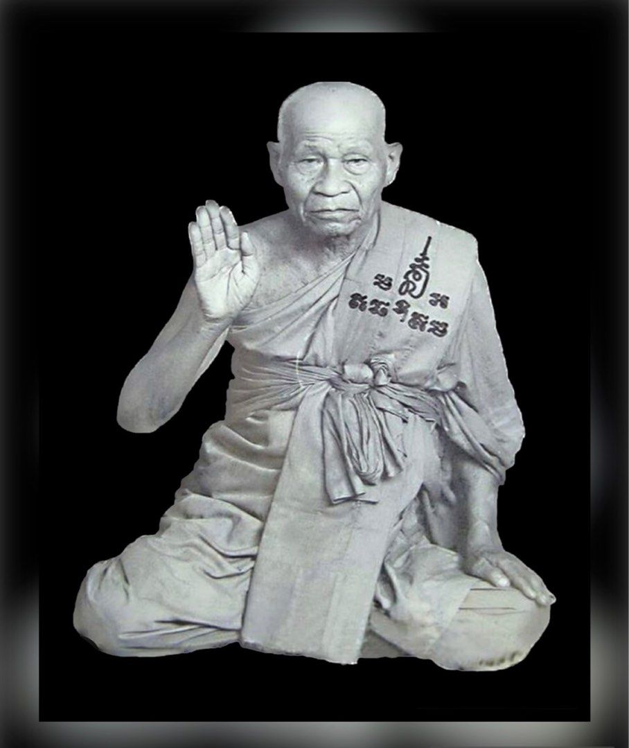 Lp Phut Wua Thanoo, Hobbies & Toys, Memorabilia & Collectibles, Religious Items on Carousell