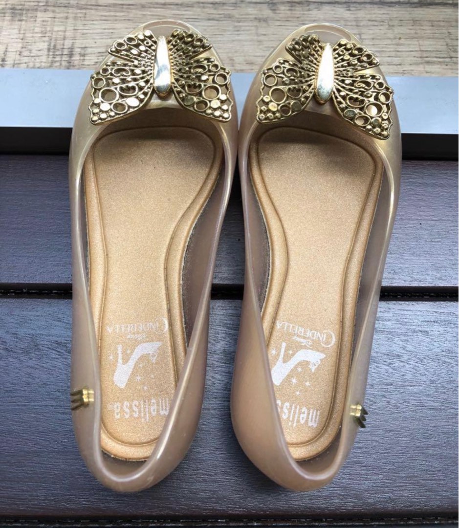 Mini Melissa Disney Cinderella , Babies & Kids, Babies & Kids Fashion ...