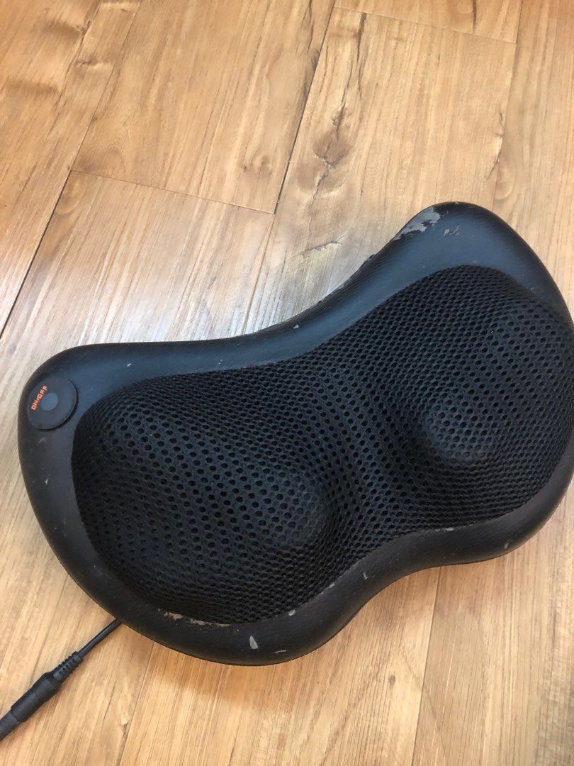 Naipo neck and back massager with heat, Health & Nutrition, Massage Devices on Carousell