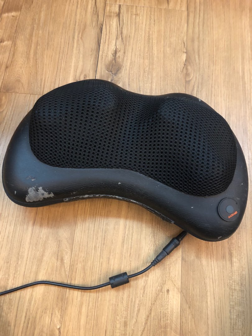 Naipo neck and back massager with heat, Health & Nutrition, Massage Devices on Carousell