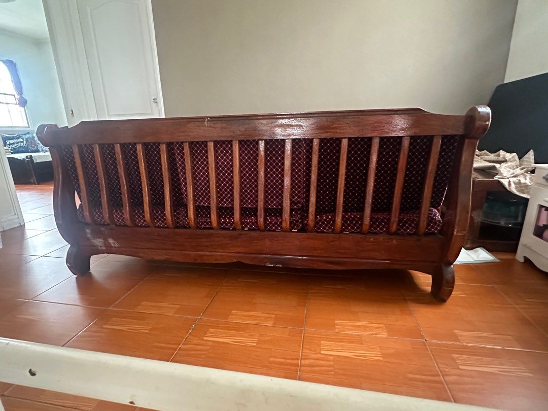 Narra set, Furniture & Home Living, Furniture, Sofas on Carousell