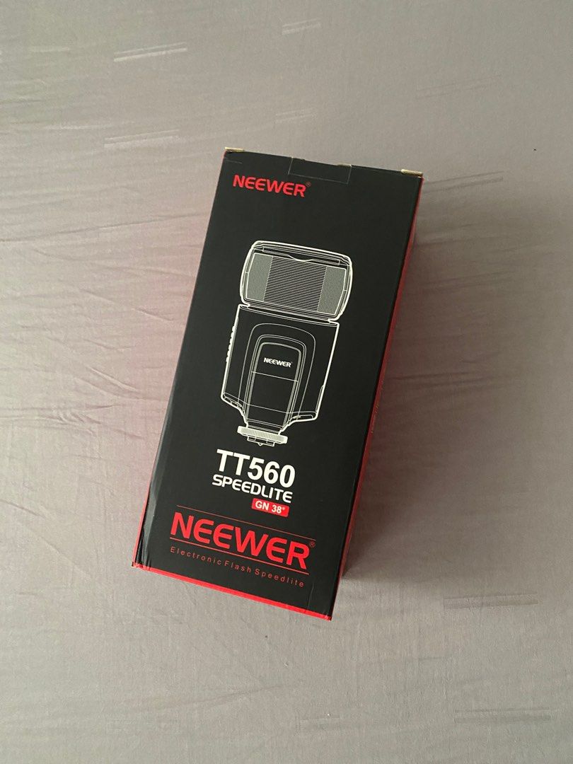 NEEWER TT560 Speedlite GN38, Photography, Photography Accessories ...