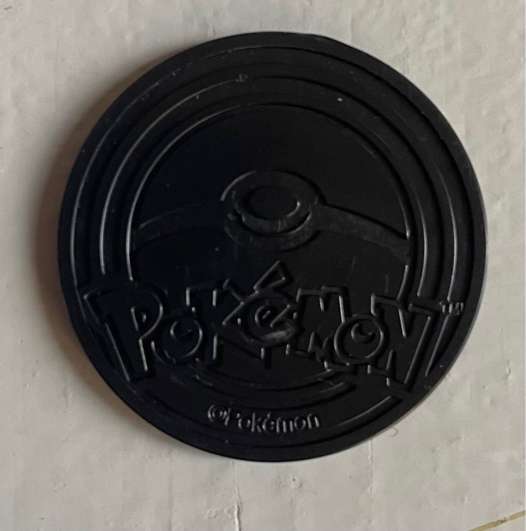 Official POKEMON Coin - Charizard - Holo FOIL Shiny - Trading Card Game ...