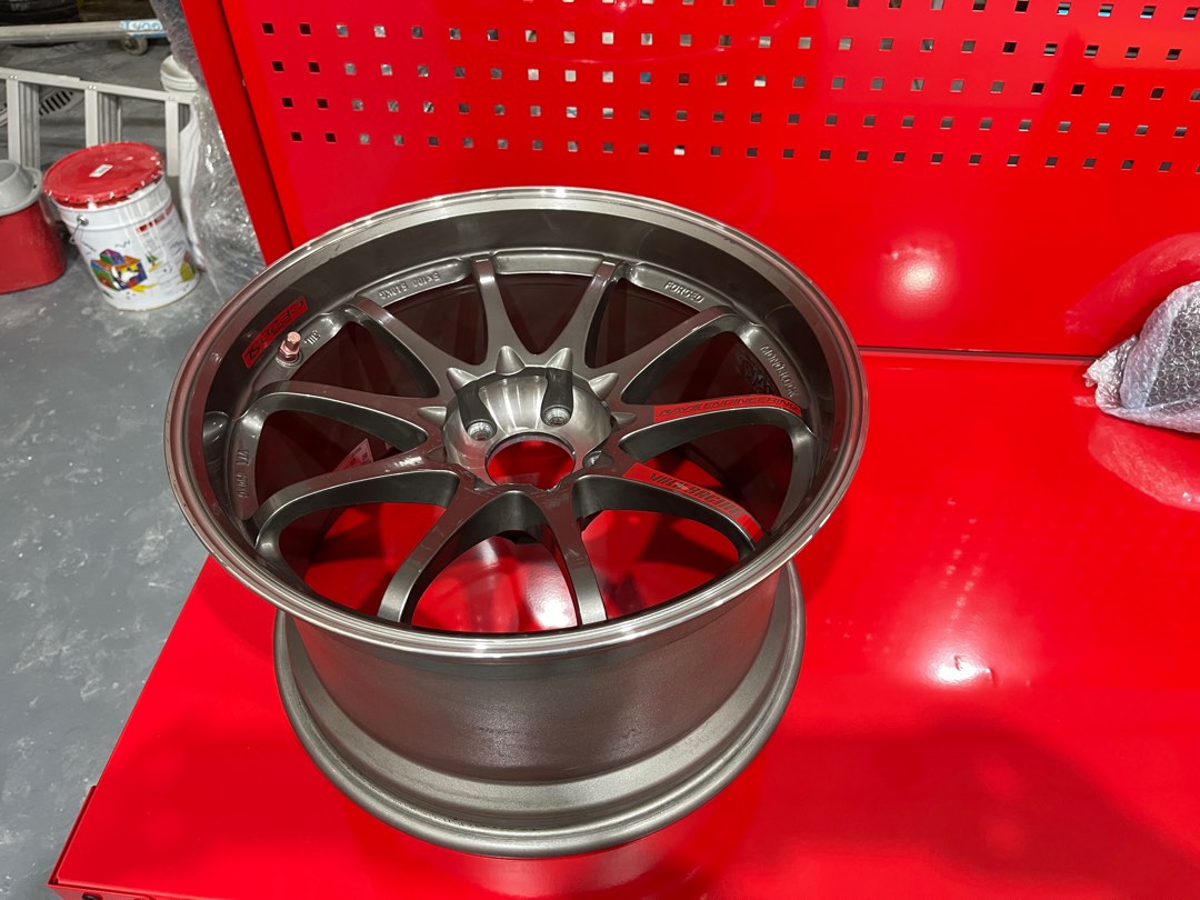 Original CE28 SL CE28SL 2pc only 18x10.5j +22 Volk Racing Rays ...