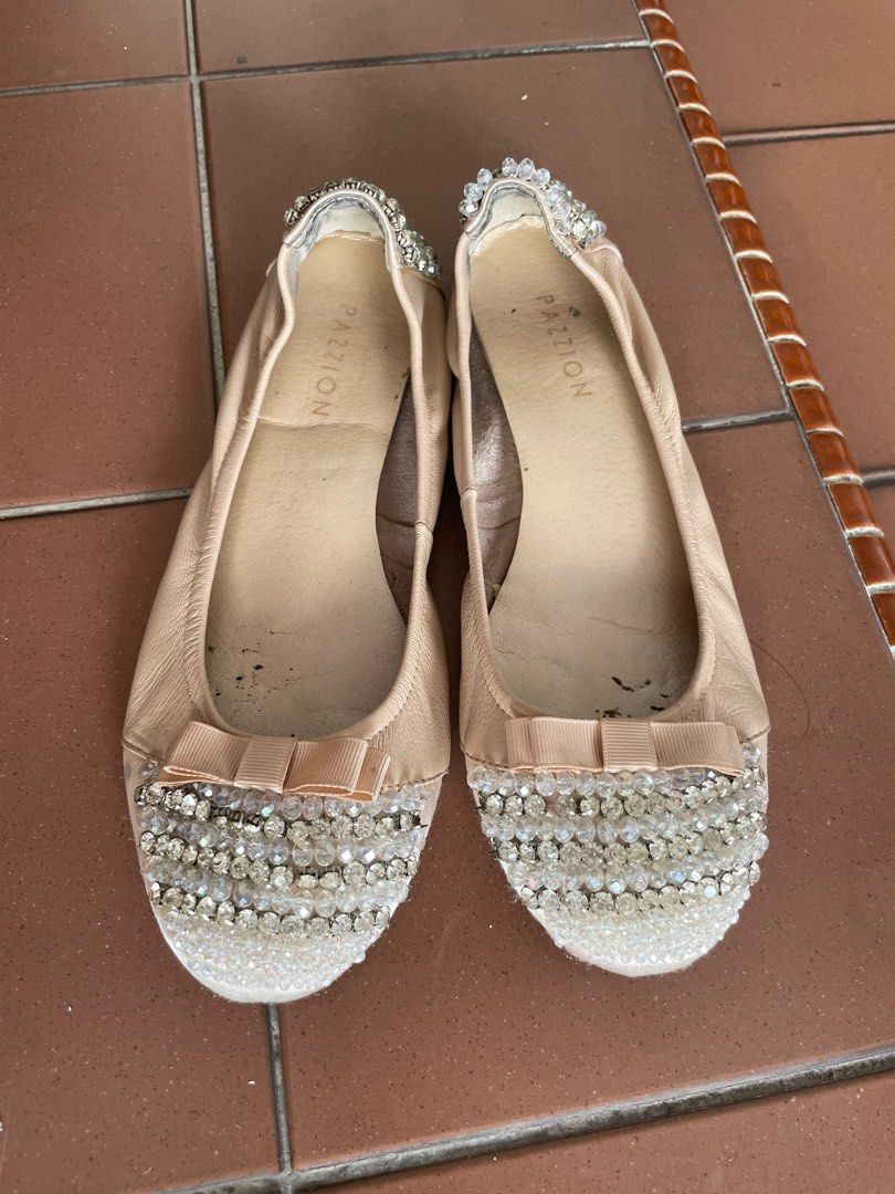 Pazzion Nude Beaded Flats, Women's Fashion, Footwear, Flats on Carousell