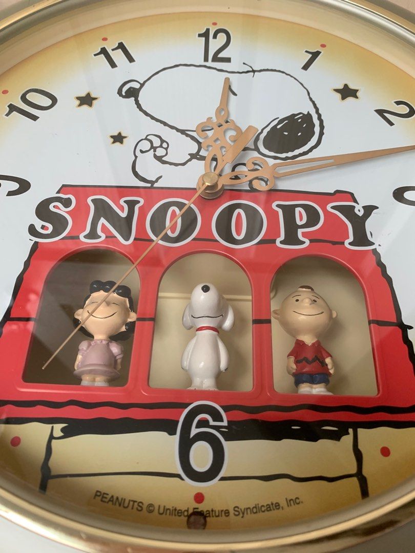 Peanuts snoopy musical and animated wall clock on Carousell